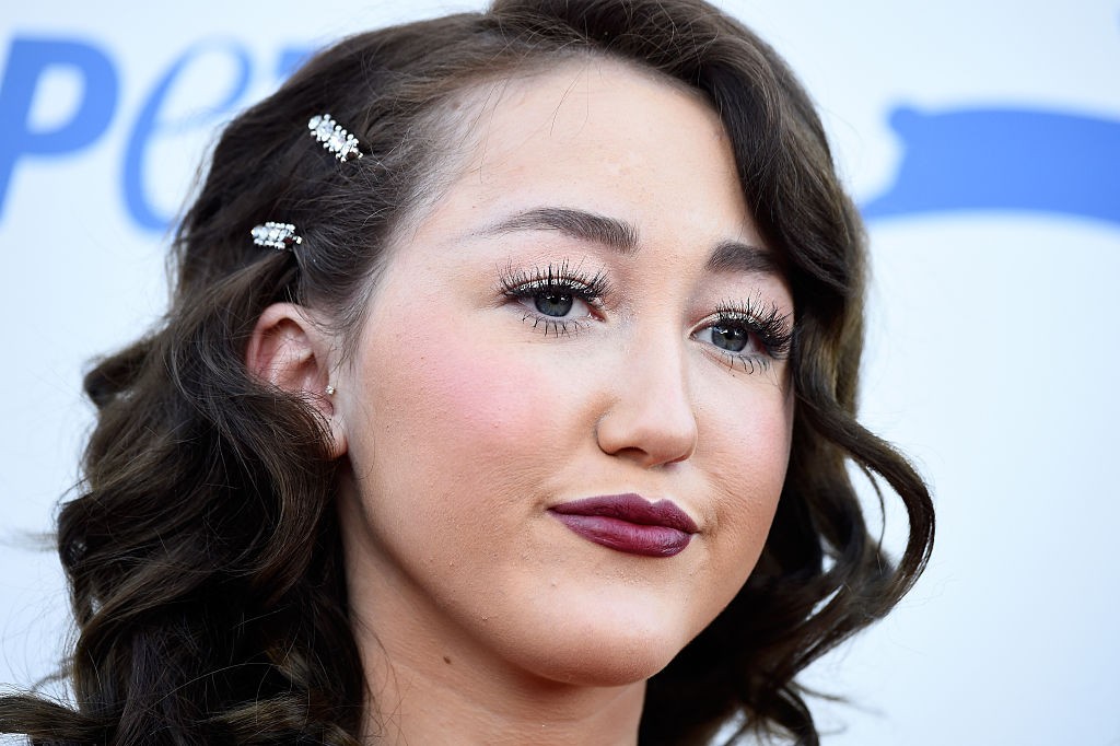 noah cyrus 2016