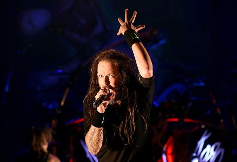 jonathan davis front teeth