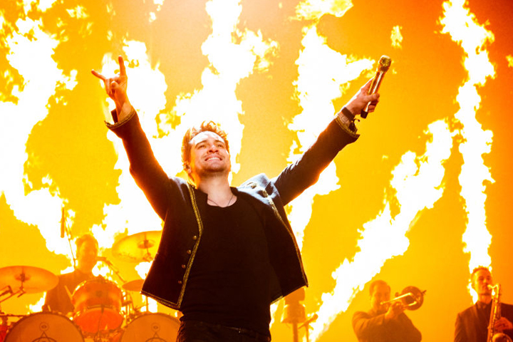 Brendon Urie Shares Heartfelt Message After Final Panic At The Disco Show